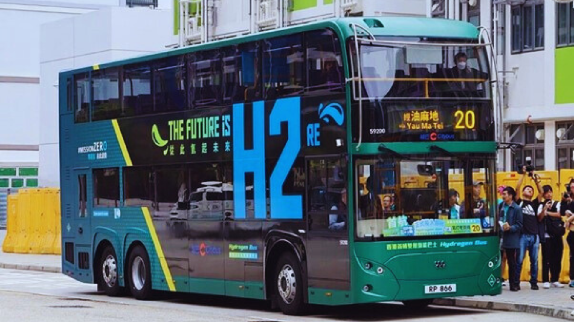 Hong Kong's first hydrogen bus, powered by Ballard, draws crowds at ...